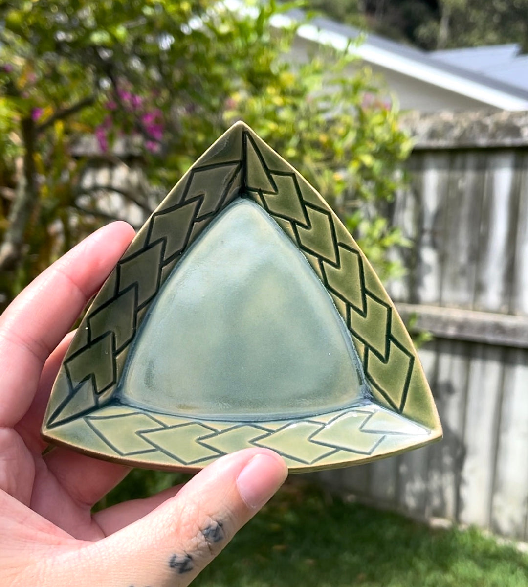 Moana Fresh – Hand Carved Ceramic Tatau Trinket Dish (141/Green) by MASINA CREATIVE